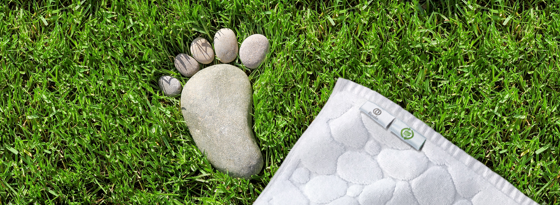 The 'Stone' bathmat is renewed - Sustainable comfort at your feet ...